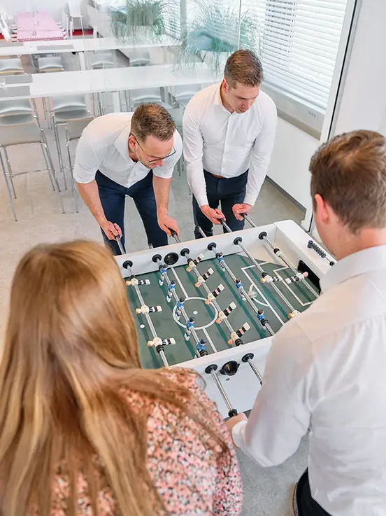 Home - CNB International